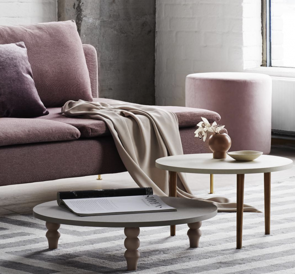 Rose velvet sofa - Frank and Joy